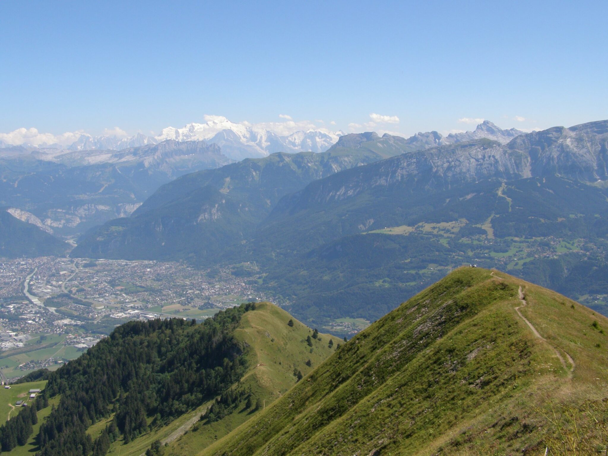 CLUSES - Tous Acteurs des Savoie